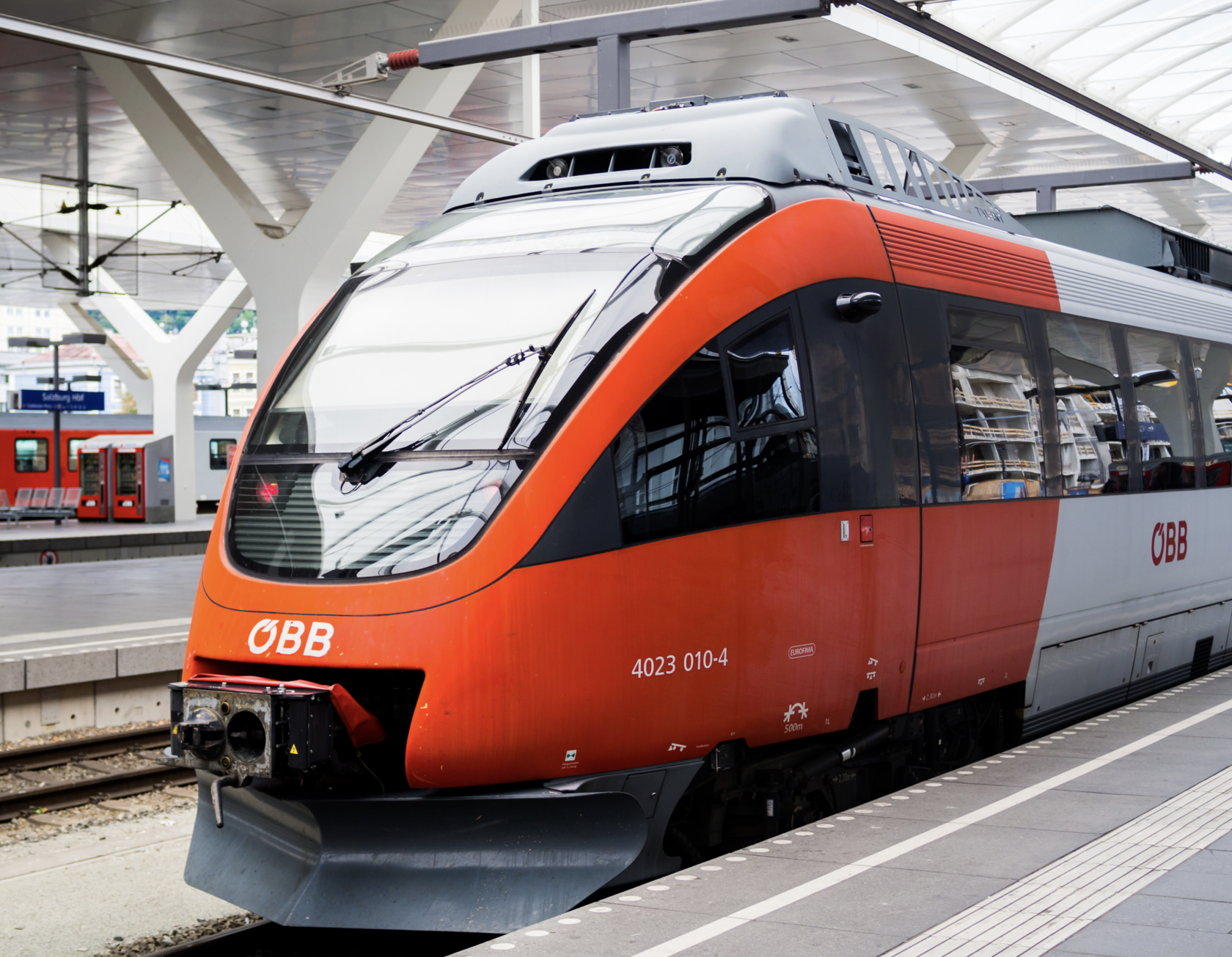 High-Speed Rail in Austria: OBB Trains